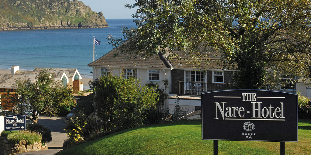 Corners of Comfort | Cornwall Living