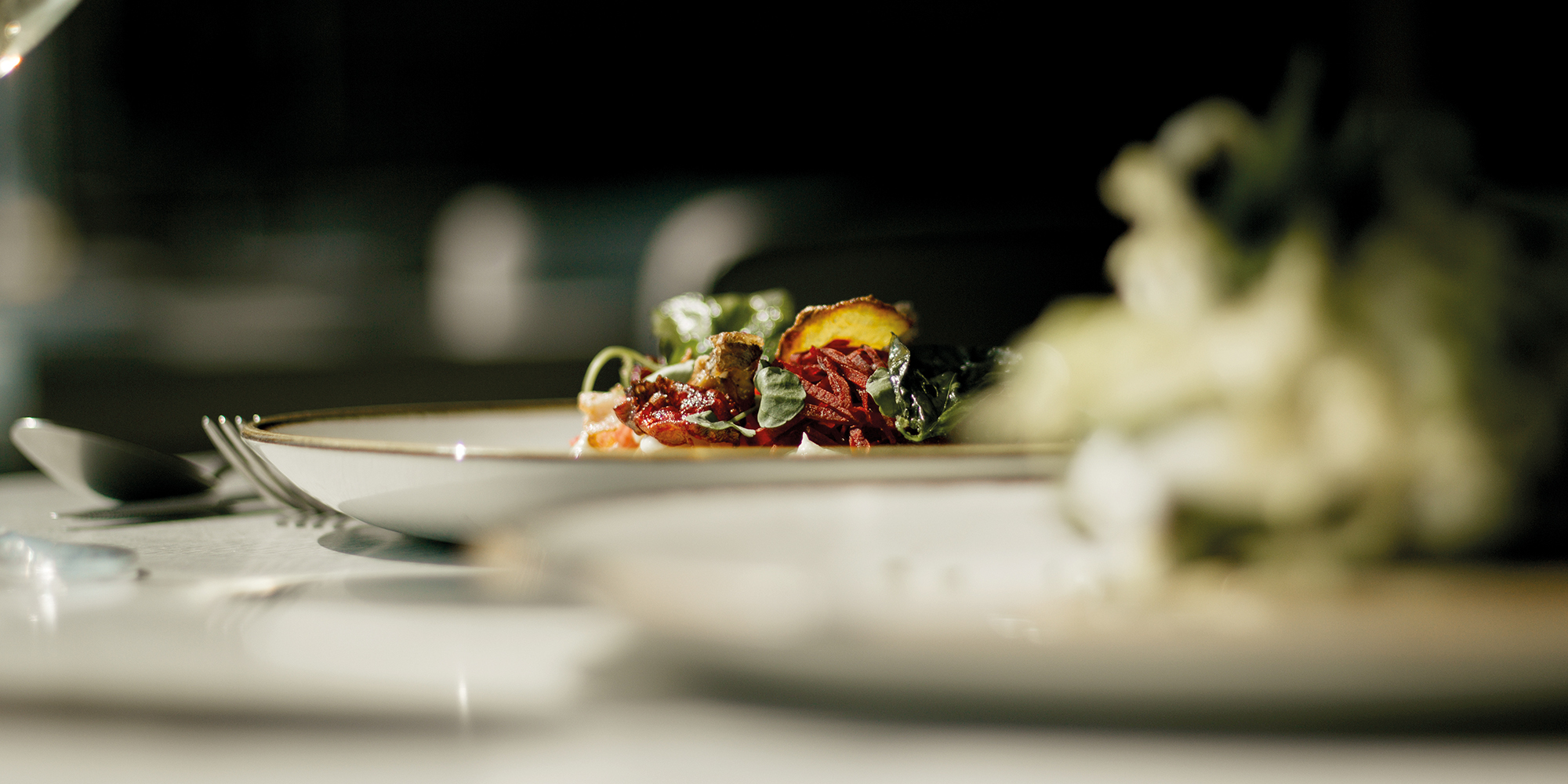 Waters' edge dining | Cornwall Living